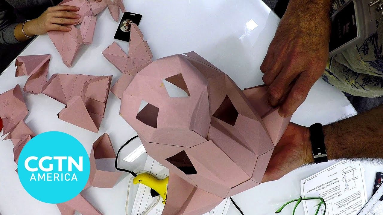 Folding paper pig masks for the Lunar New Year (time lapse) - YouTube