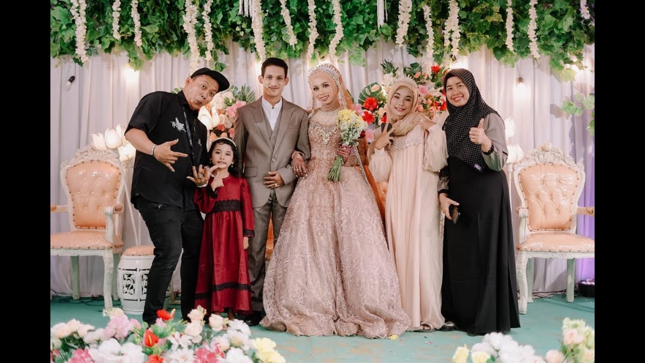 FOTO-FOTO NIKAHAN KEPONAKAN GAYA ARABIA, DIHADIRI JUGA IBU BUPATI ...