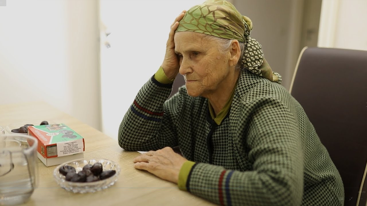 Iladi Emini - Mysafir iftar i parë (Official video 2021) - YouTube