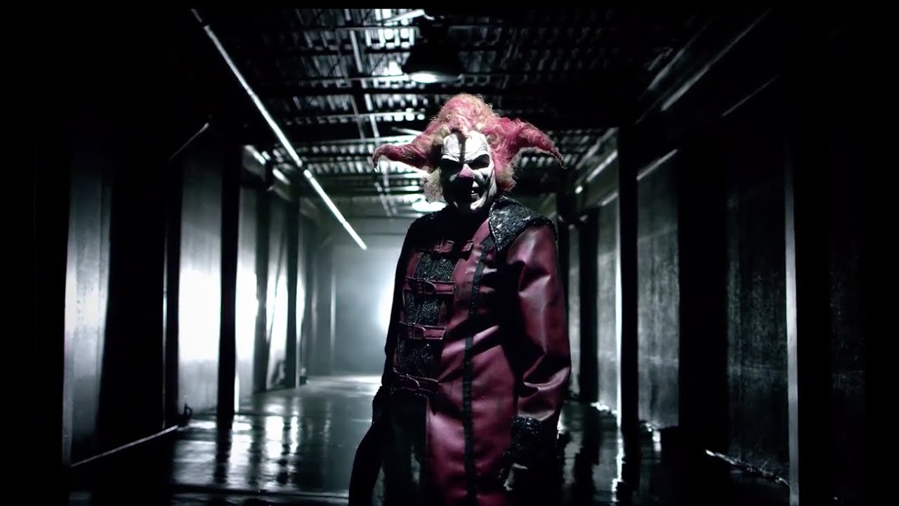 Jack The Clown Returns To Halloween Horror Nights 25 - YouTube