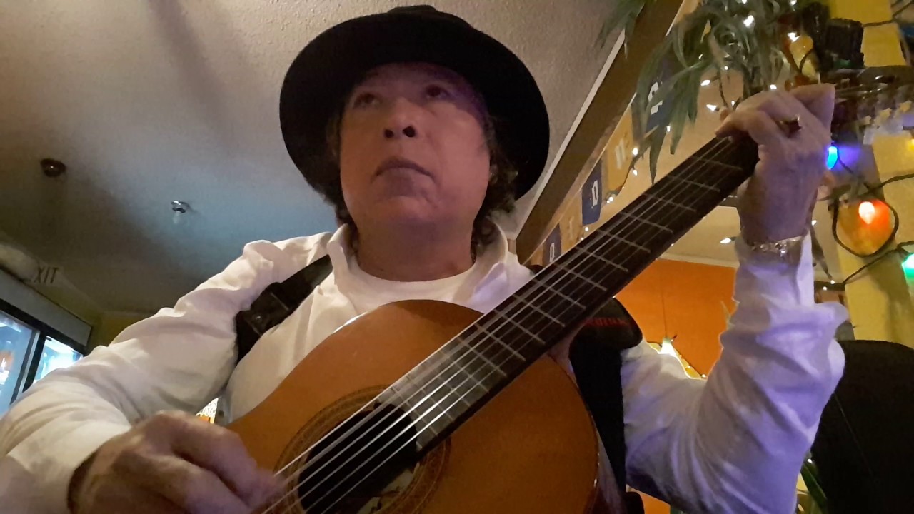 El mariachi Antonio banderas - YouTube