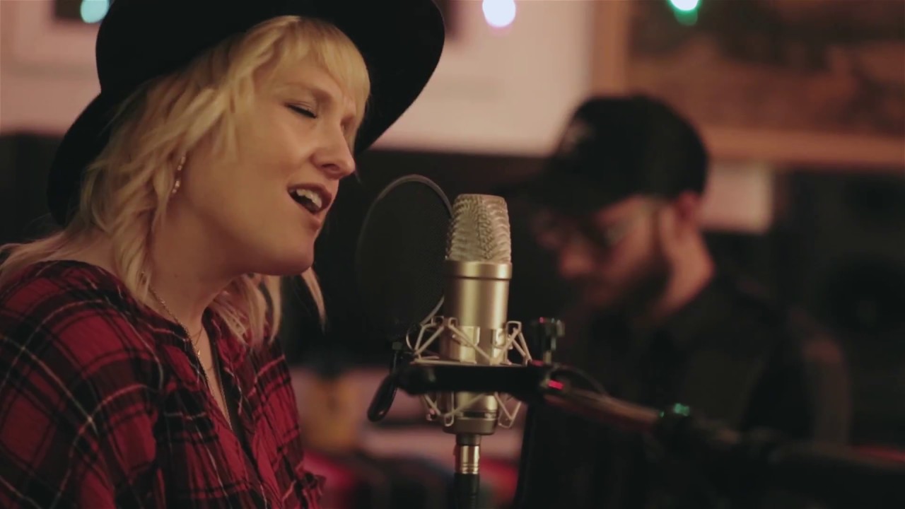 Kari Lynch Band - Nashville - Live at Popryland Recording - YouTube