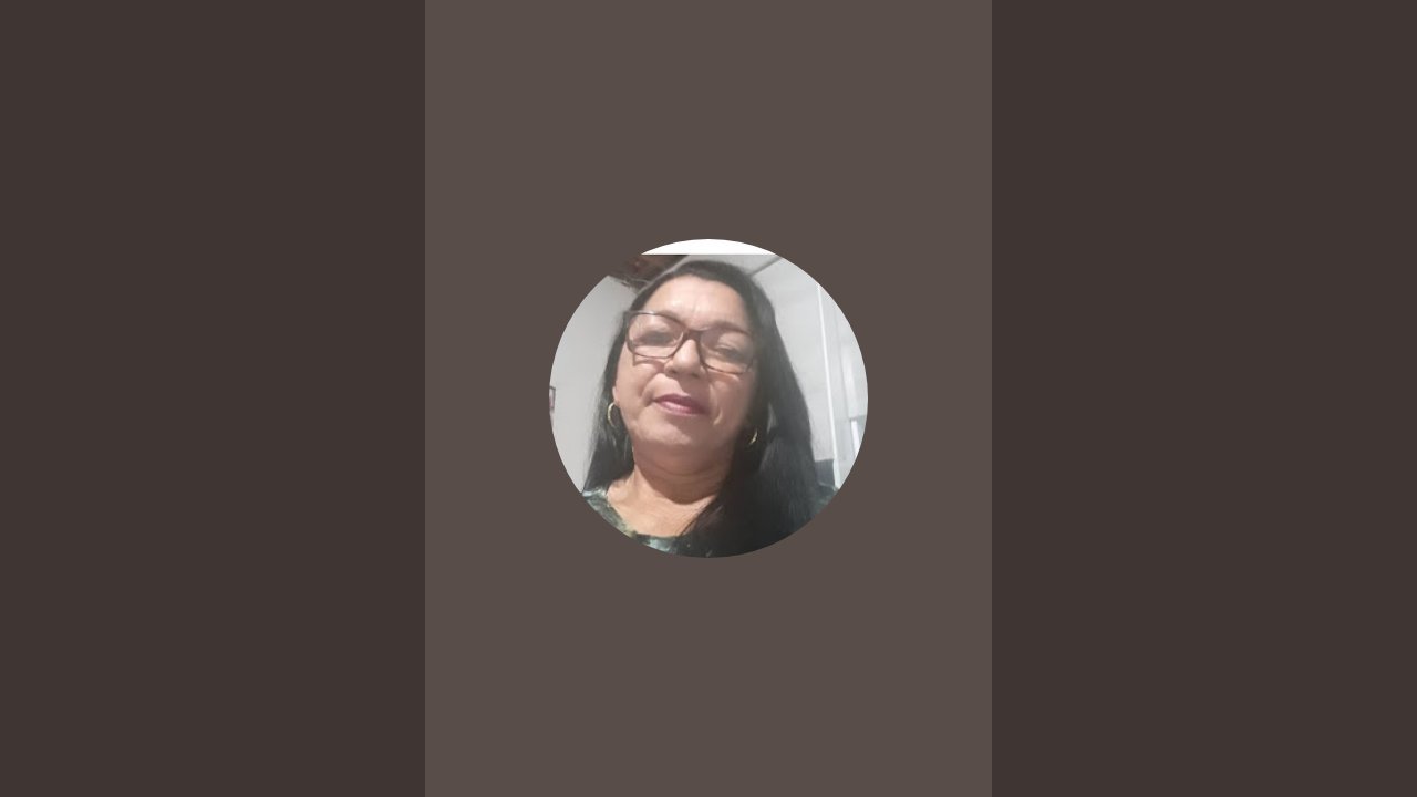 Celia Vlogs Oficial está ao vivo! - YouTube