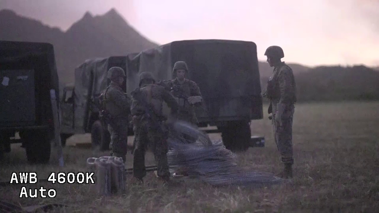 3rd Radio Battalion conduct night operations - YouTube