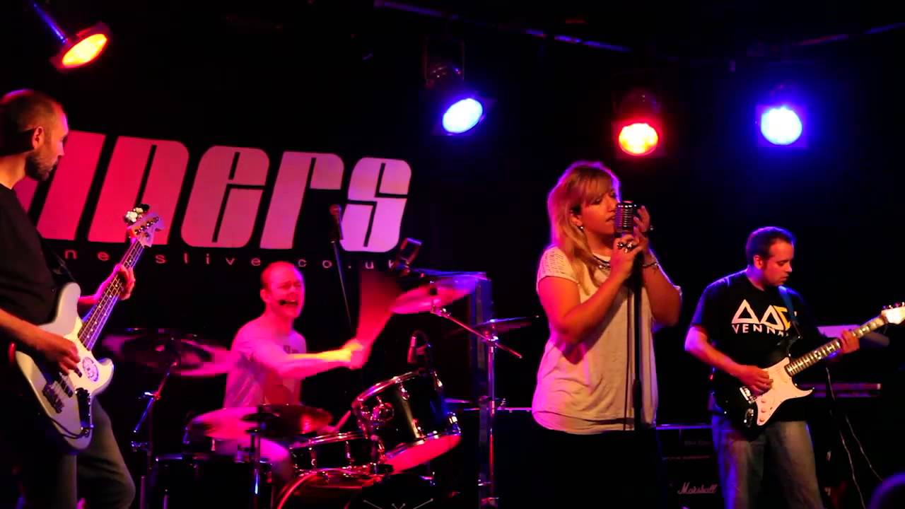 Gambit perform Make Me Wanna Die (The Pretty Reckless cover) @ The ...