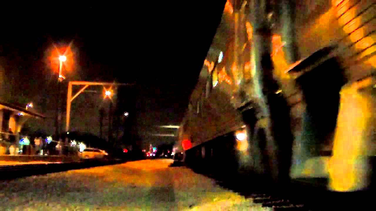 South Shore Line NICTD EMU #19 Leads an Outbound Arriving/Departing ...