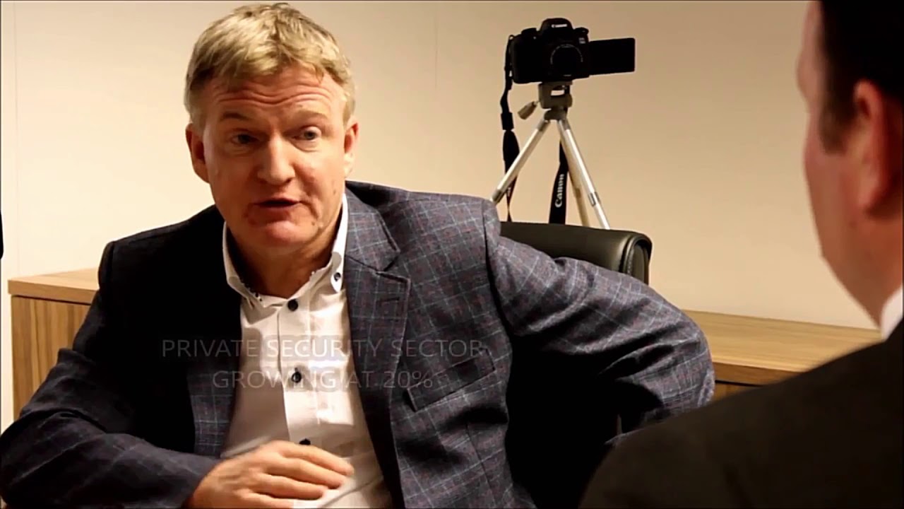 Europa Corporate Bond - Stuart Baillie interview - YouTube