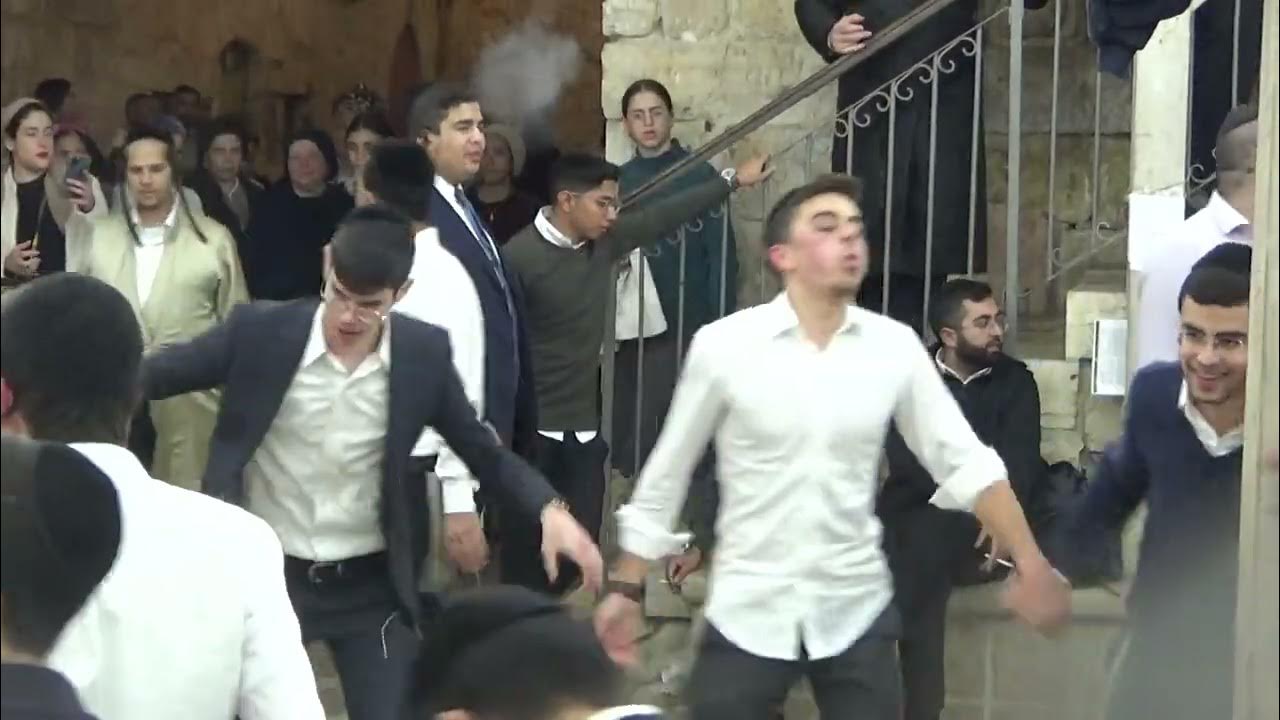 ריקודים ושמחה במלוה מלכה של עמותת מורשת דוד המלך בהר ציון Youtube