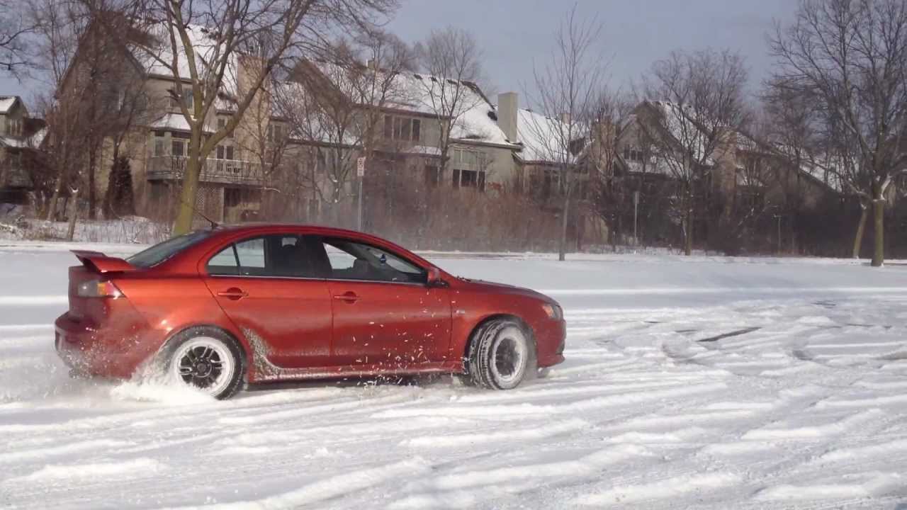 Mitsubishi Lancer Ralliart Snow Fun - YouTube