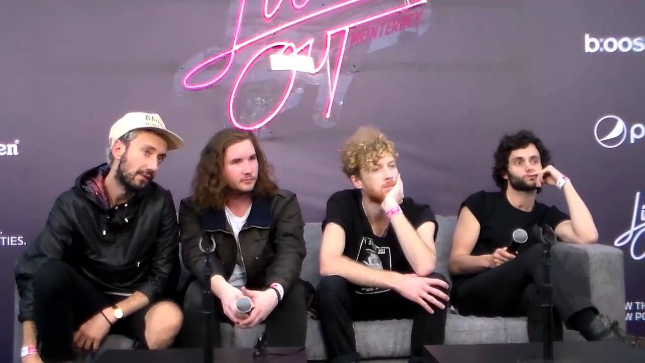 MOTHXR - Rueda de prensa en LIVE OUT MTY 2015 - YouTube