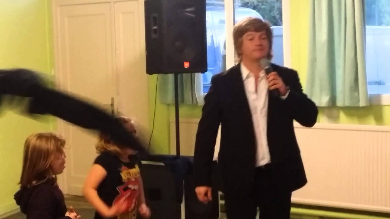 David bastien fête des voisins - YouTube