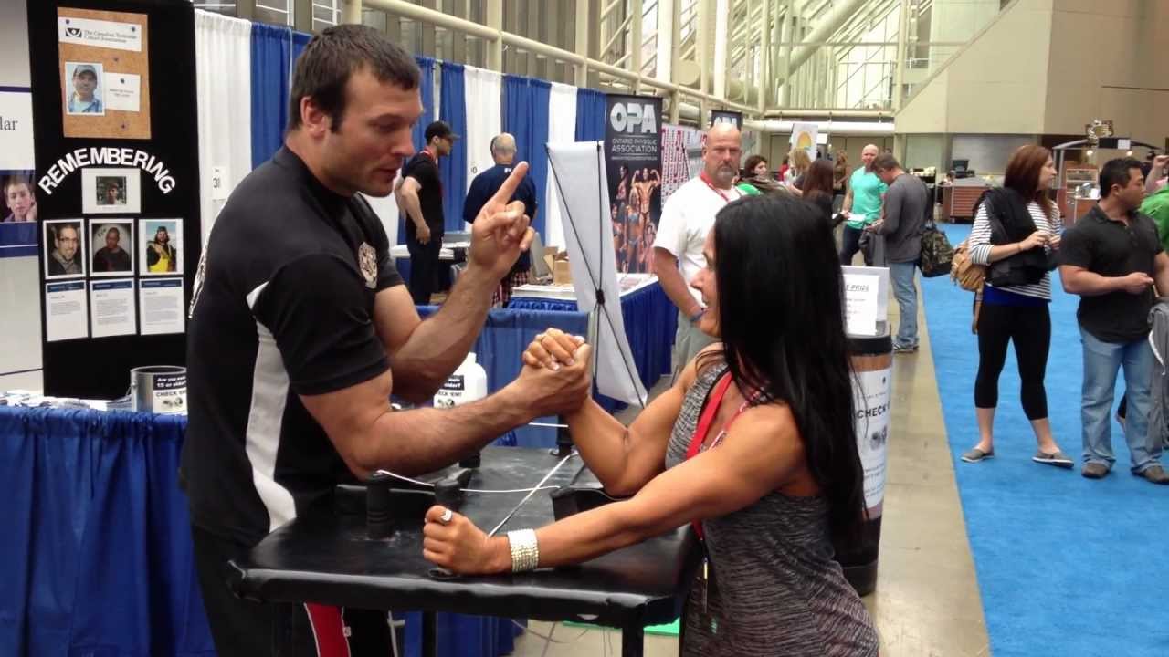 Armwrestling with World Champion, Devon Larratt - YouTube