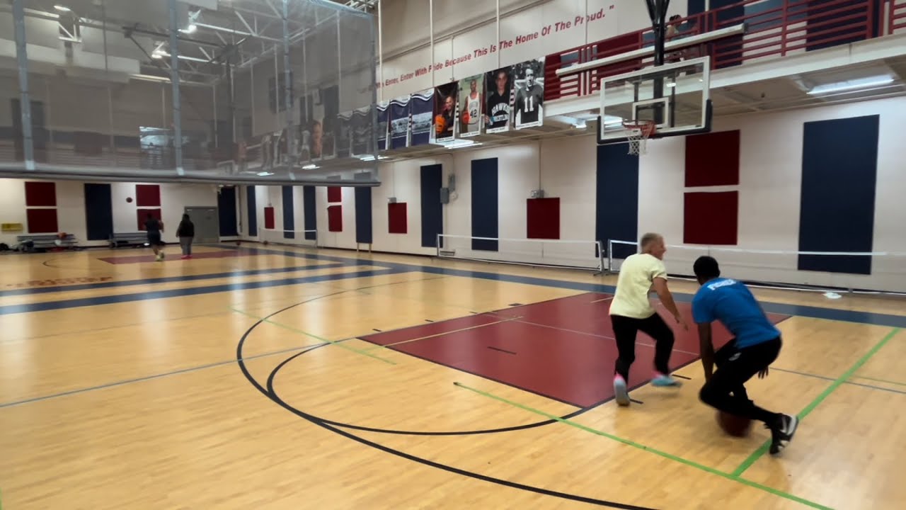 TWO QUICK GUARDS FACE OFF!!! - YouTube