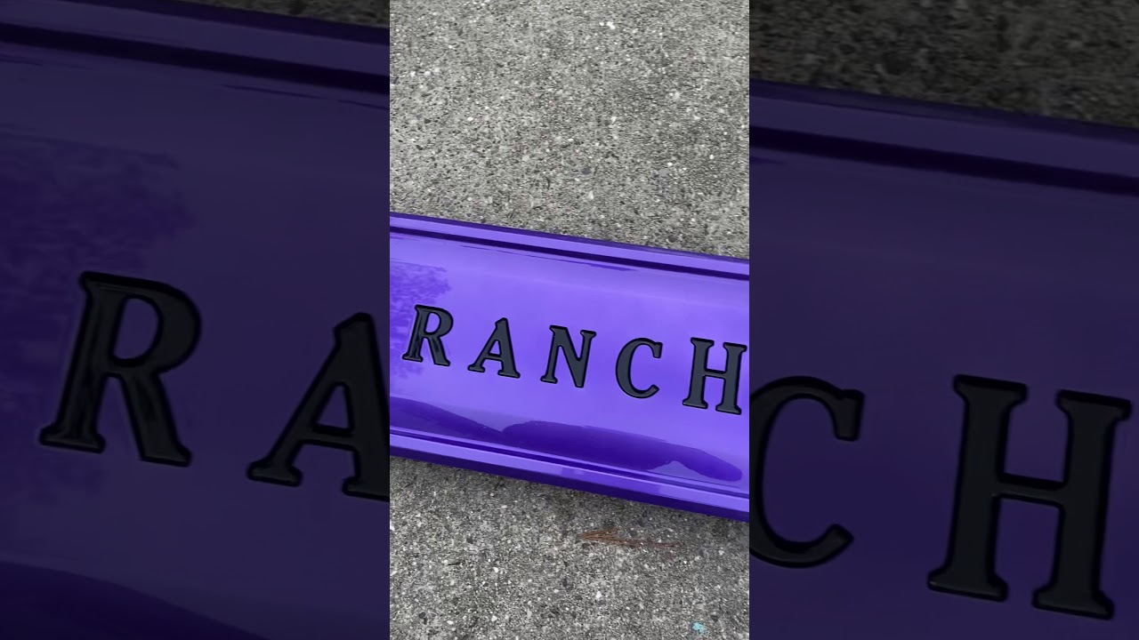 2017-2019 King Ranch Tailgate Panel - YouTube