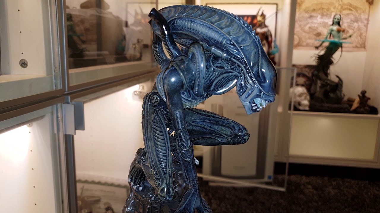 Sideshow Aliens diorama Test 2 - YouTube