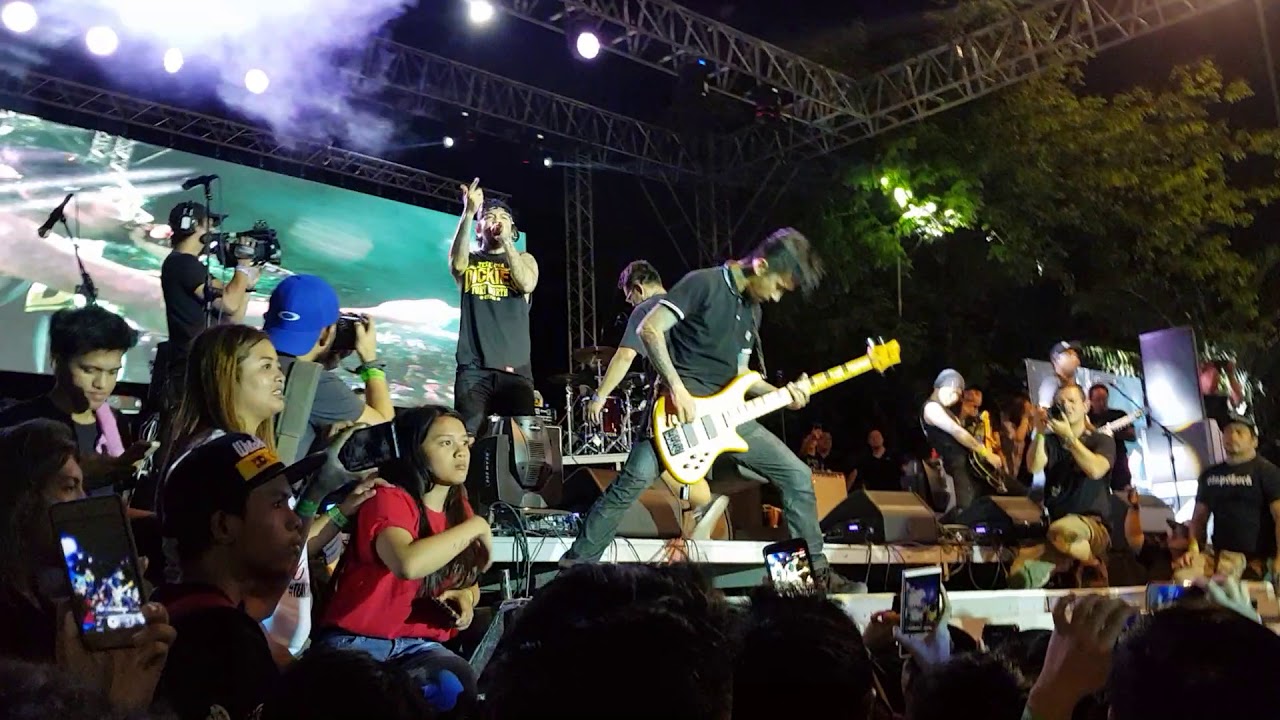 Slapshock Cariño Brutal at Earthday Jam 2018 - YouTube