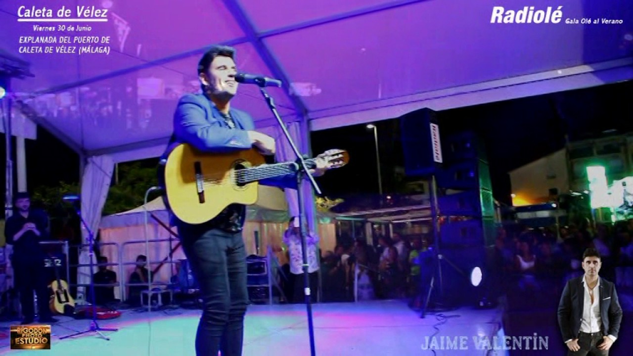 Jaime Valentin Concierto en la Caleta de Velez Málaga - YouTube