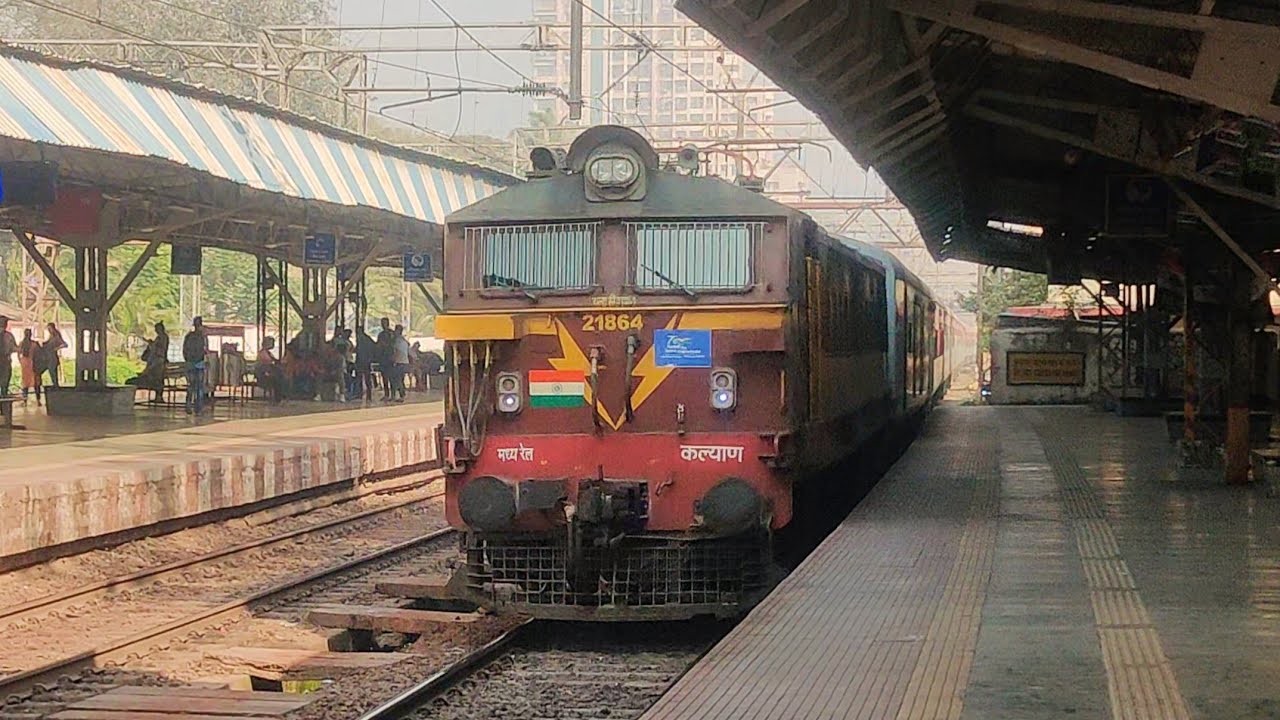 12124 PUNE - MUMBAI CSMT DECCAN QUEEN WITH KYN WCAM-2 LOCO SKIPPING ...