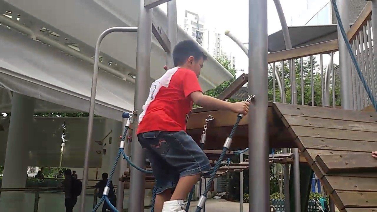 Little Red Ninja Warrior Singapore Playground - YouTube