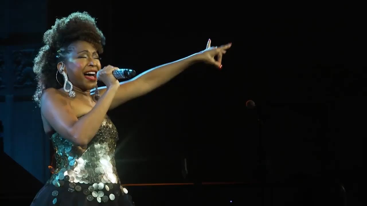 Singer N'Kenge performed Goosebump Moment -2024 Prelude to the Lunar ...