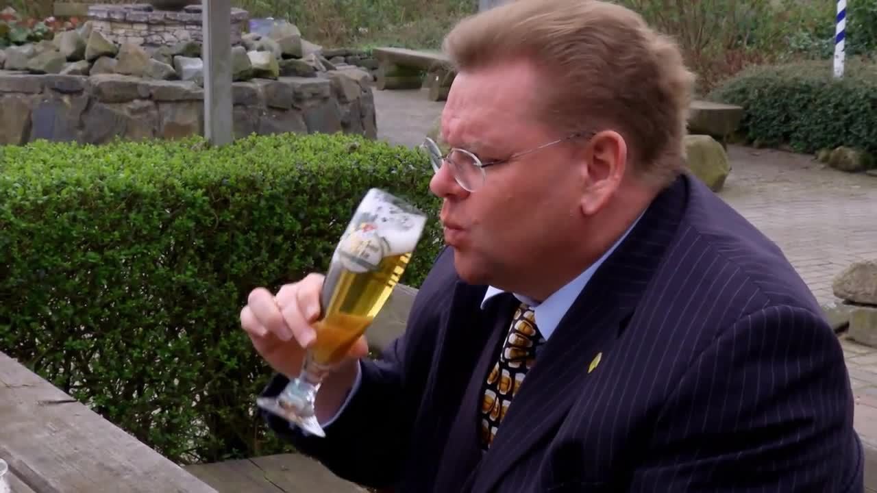 Biersommelier Rainer Diekmann: "Ich habe den besten Job der Welt" - YouTube