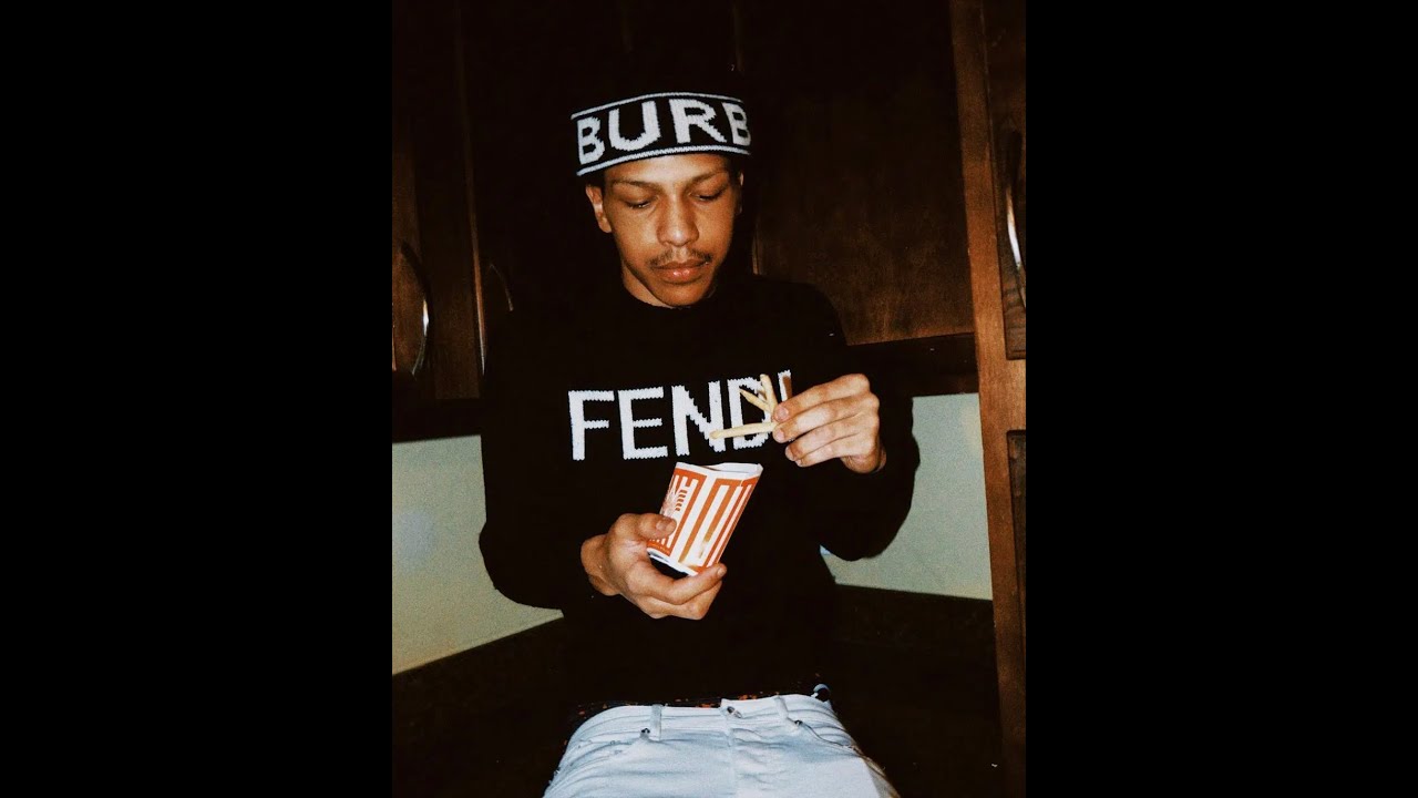 [FREE] iayze type beat “fantasies” - YouTube