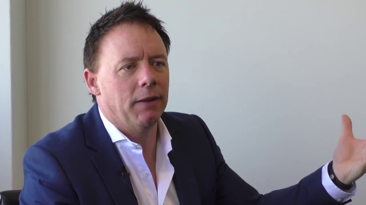 Jason Cunningham: 3 ways to win customers - YouTube
