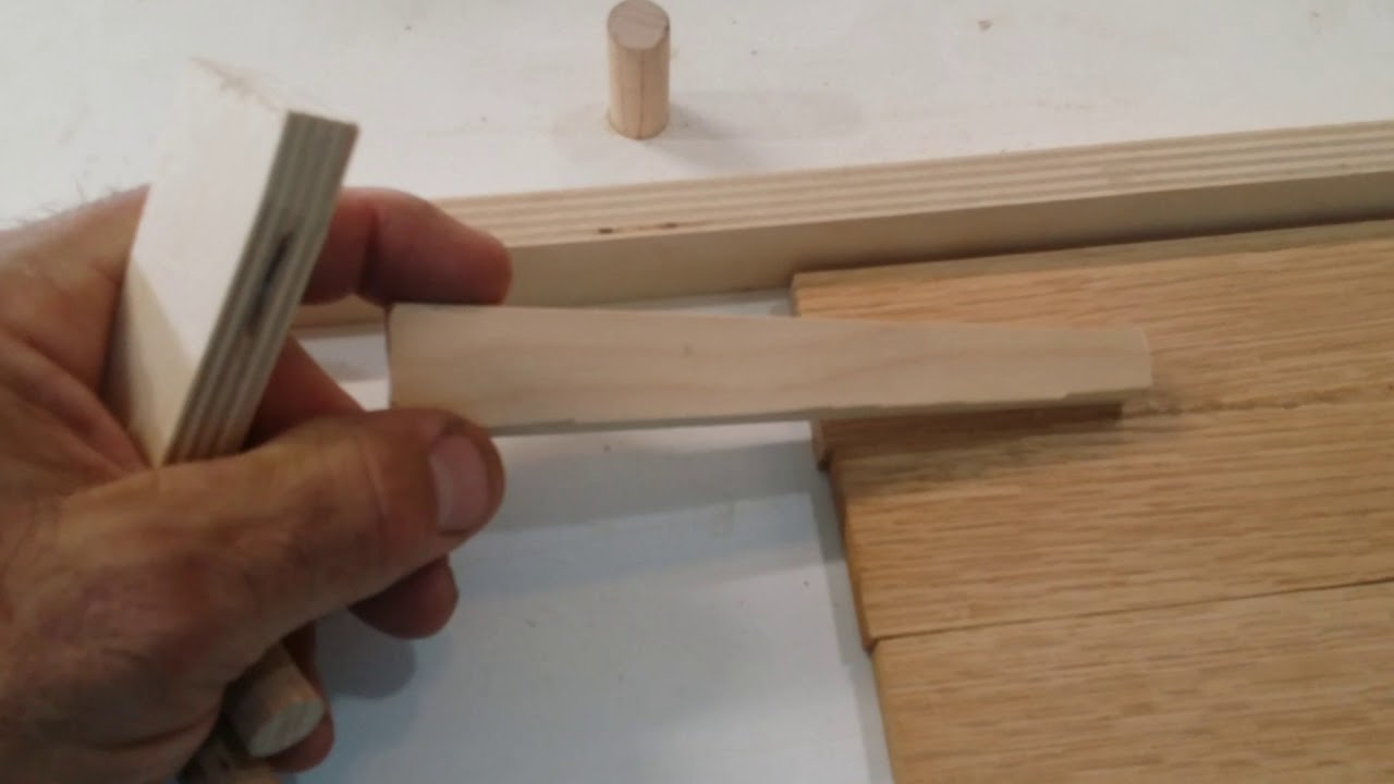 Small panel glue up clamp system. - YouTube