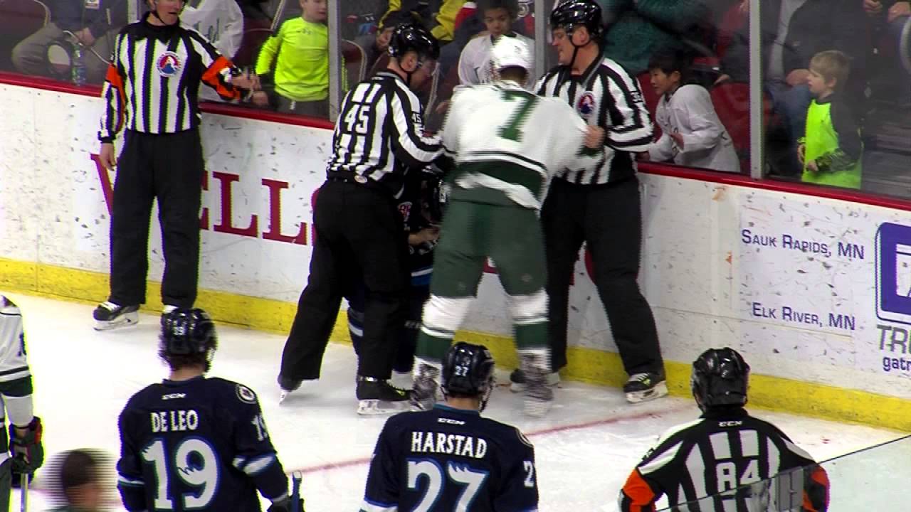 BRETT SUTTER VS JC LIPON FEB 24, 2016 - YouTube