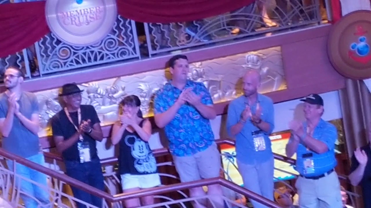 DVC Member Cruise 2018 entertainment - YouTube