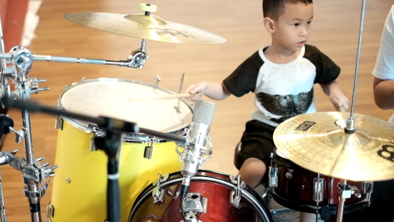We will rock you - Trinity Initial drums by Cooper (4years old) - YouTube