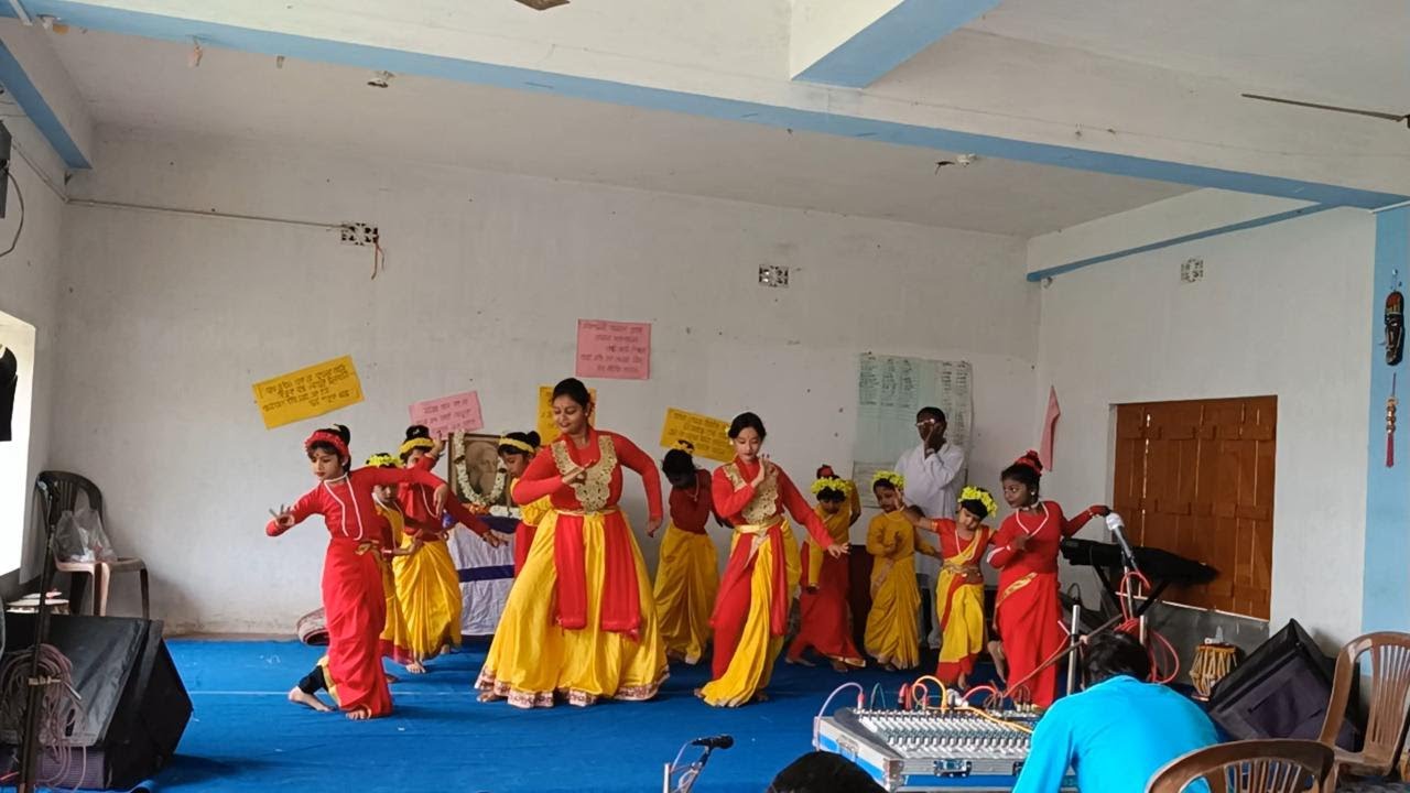 Rabindra jayanti vlog/amar mayar pothom stage dance performance - YouTube