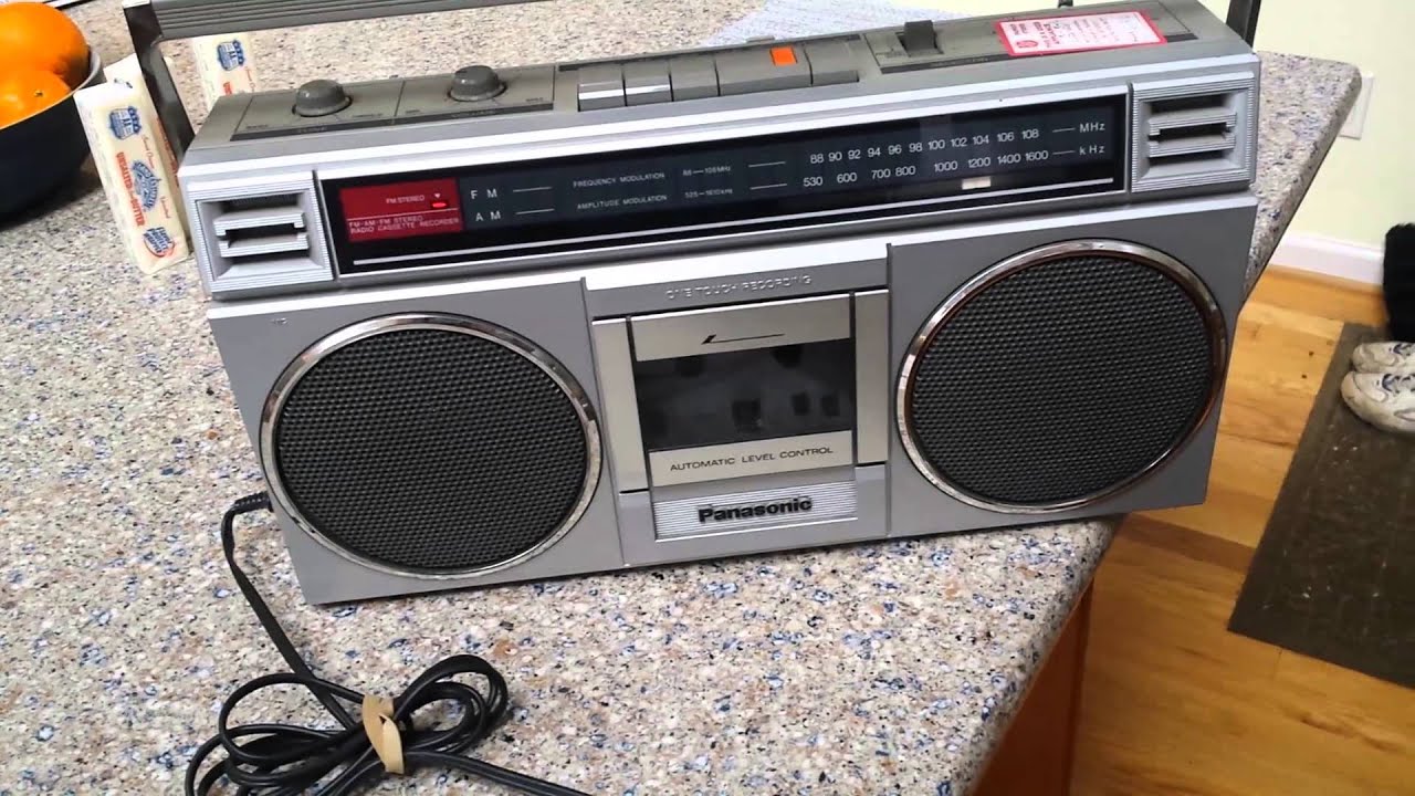 1980's Panasonic RX-4920 boom box - YouTube