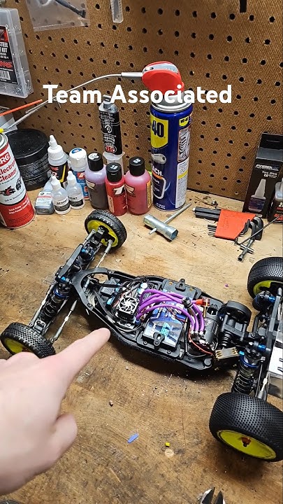 Rc10b7 Shocks Are AMAZING! #B7 #rc #buggy #teamassociated #jconcepts # ...