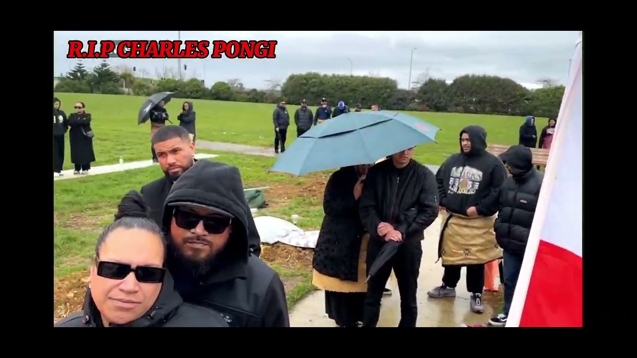 Charles Pongi funeral #2 - YouTube