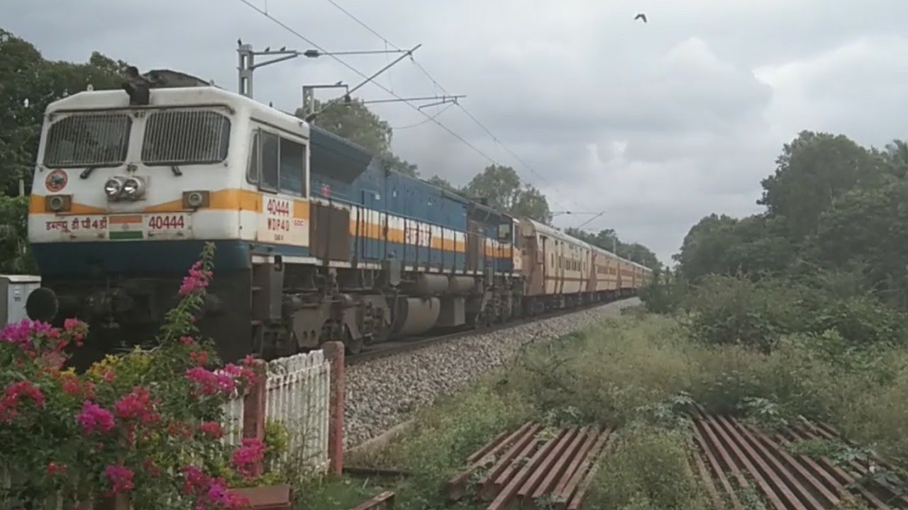 Kurla Express in slow and beautiful speed - Indian Railways - YouTube