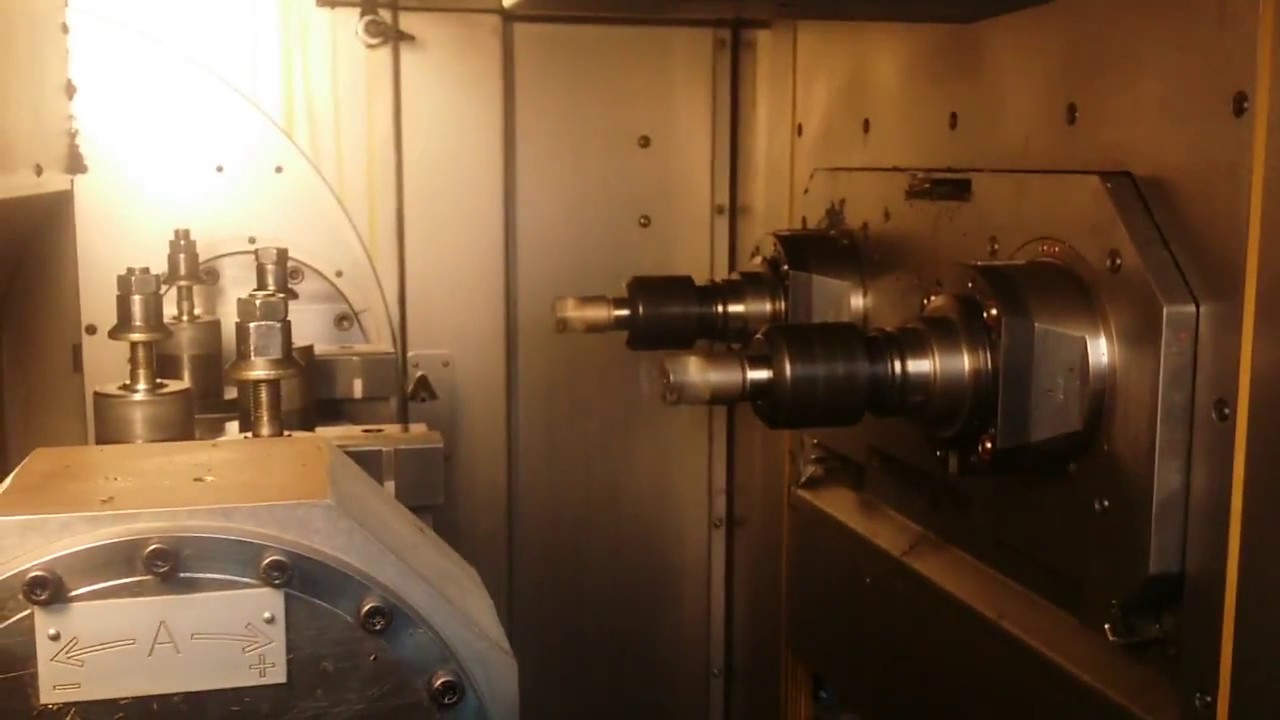 SW BA400-2 twin spindle horizontal machining center-2 spindles on - YouTube