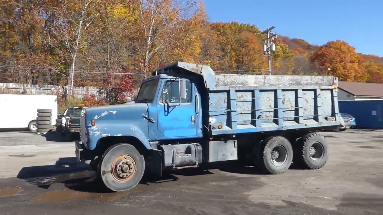 1983 INTERNATIONAL S2500 For Sale - YouTube