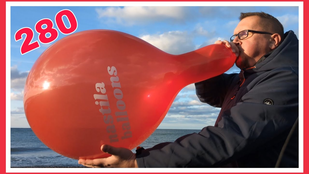 280 - b2p 17" nastila balloon at the beach - YouTube