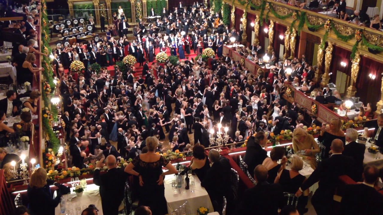 Vienna Philharmonic Ball 2017 Quadrille 6th Figure (Philharmonikerball ...