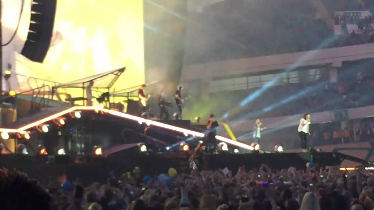 One Direction in Gothenburg, Ullevi, Sweden. 2015-06-23 - YouTube