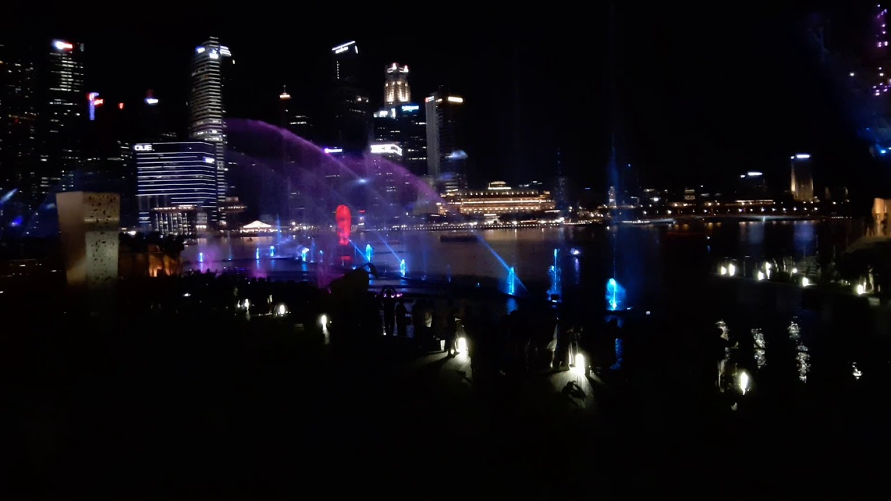Spectra Lights And Water Show at Marina Bay Sands - YouTube