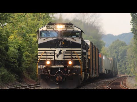 NS 28X rolls on through Piscataway,NJ with NS 9804 Dash9 in the lead with a Awesome K5HLA! - YouTube