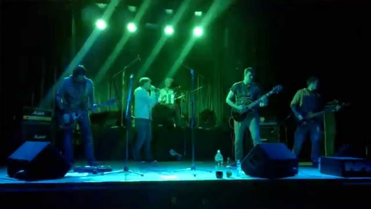 Lew Ashby - Bascet case (Green Day cover) - YouTube