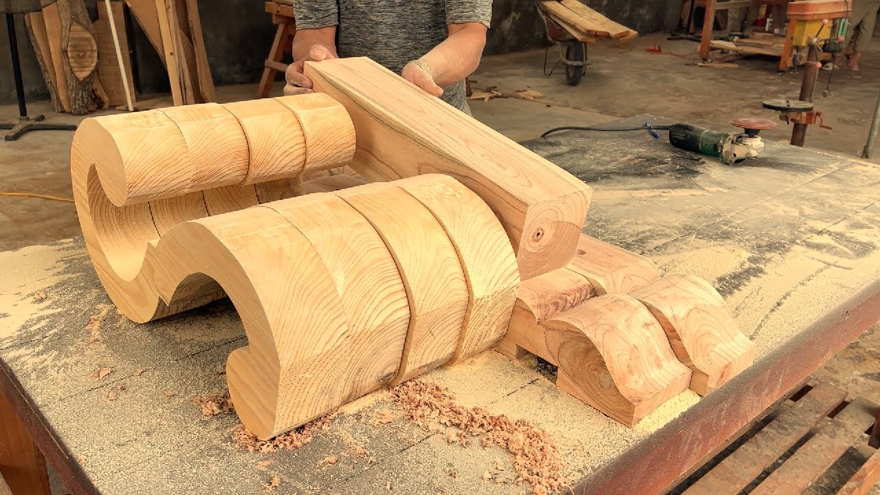 Woodworking Creativity - An Octagonal Table With Soft Table Edges - YouTube