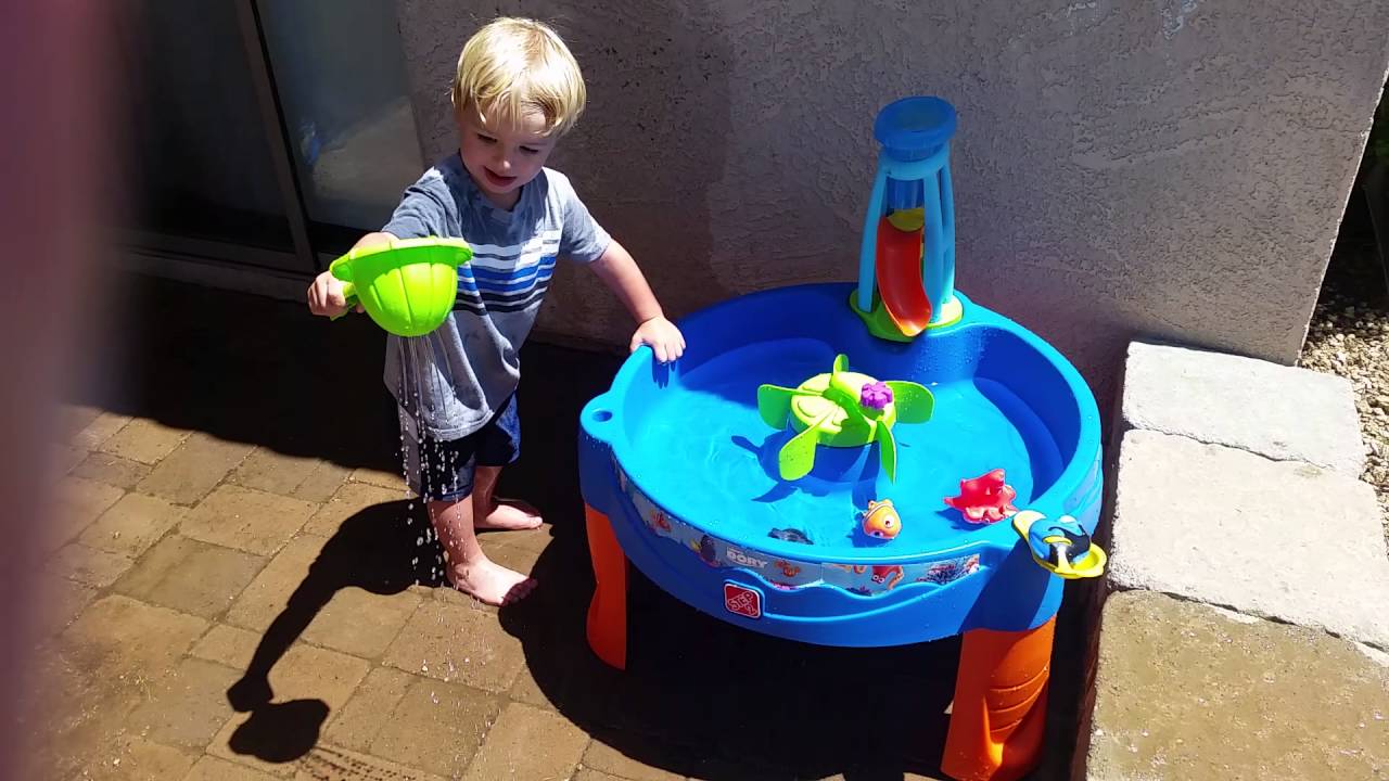 Kid Tested: Finding Dory Whirlin' Waves Water Table by Step2 - YouTube