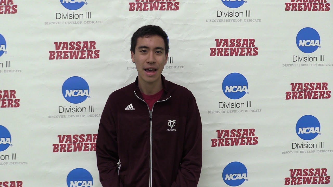 Vassar Fencing- Eric Lee - YouTube