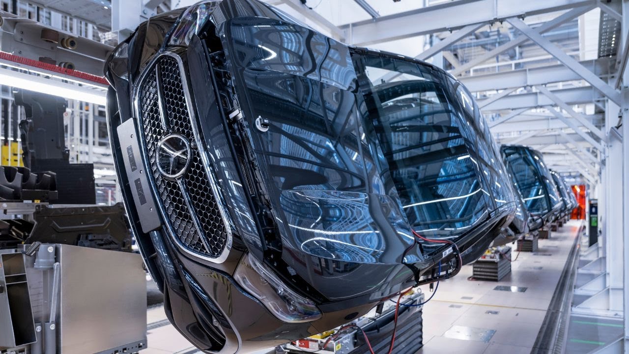 The most advanced Mercedes Benz Plant - The Plant 56 - YouTube