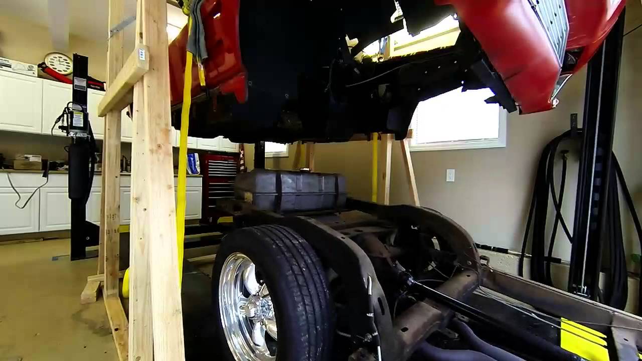 Corvette Body Off 720 - YouTube