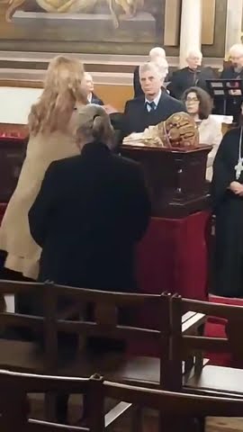 ΤΟ ΥΣΤΑΤΟ ΧΑΙΡΕ ΣΤΟΝ ΑΡΧΙΕΠΙΣΚΟΠΟ ΑΛΒΑΝΙΑΣ ΑΝΑΣΤΑΣΙΟ - YouTube